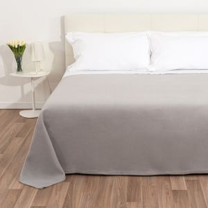 Coperte Ignifughe per Hotel, Alberghi e B&B - Vendita Online - TessilHotel